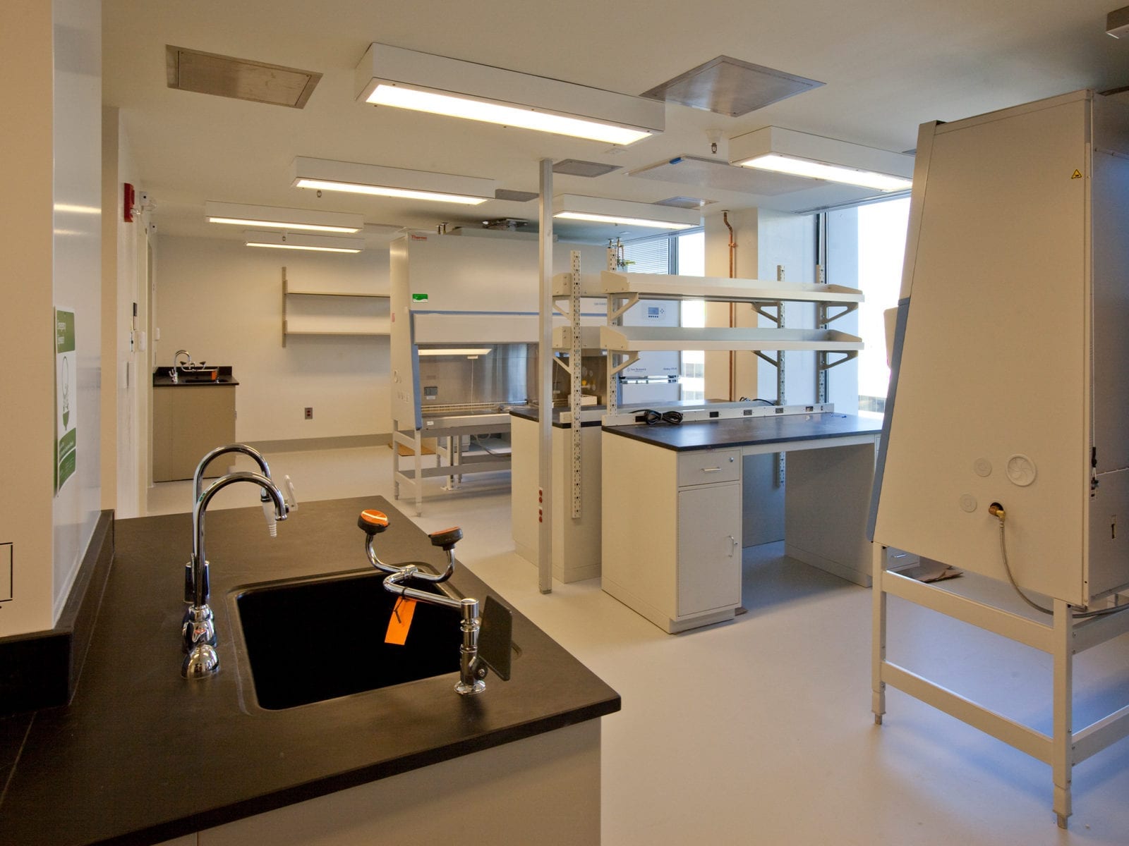 The Ragon Institute - Paul Lukez Architecture